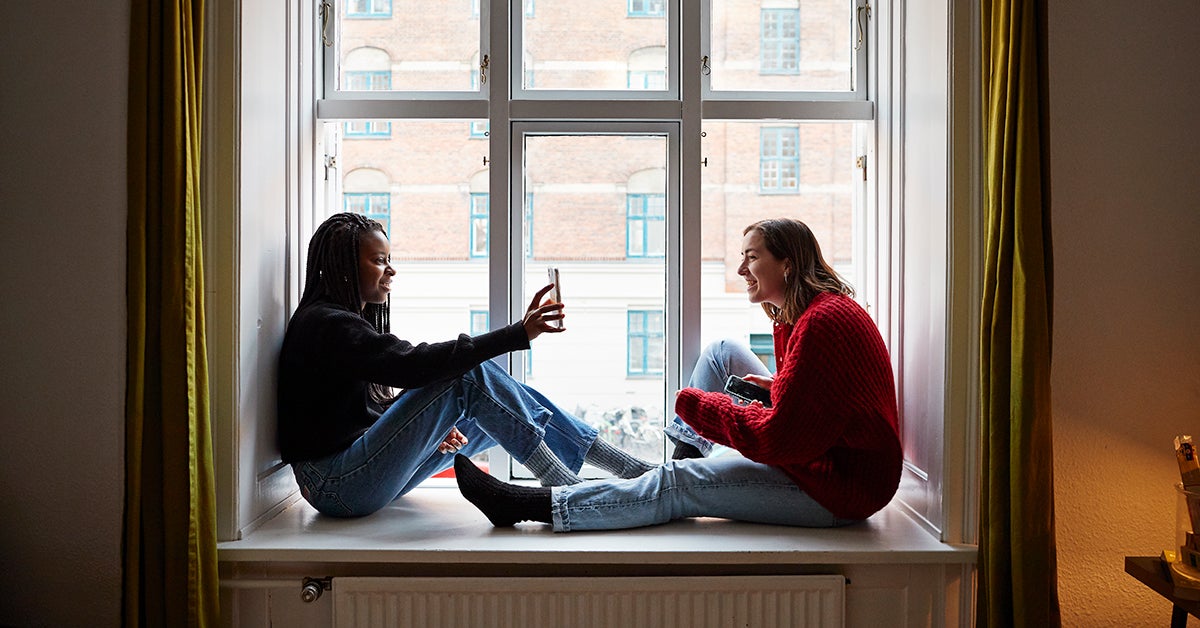 When Your Roommate Has Bipolar Disorder | Psych Central