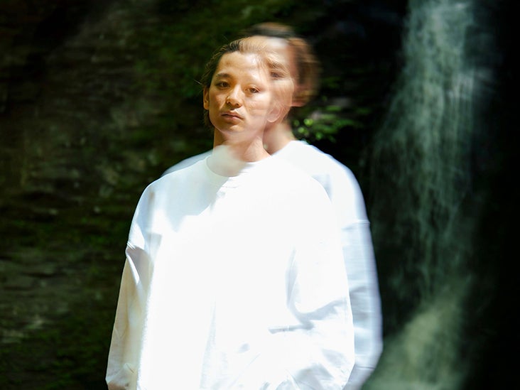 OCD and Death Obsessions: Symptoms, Causes, Treatment | Psych Central