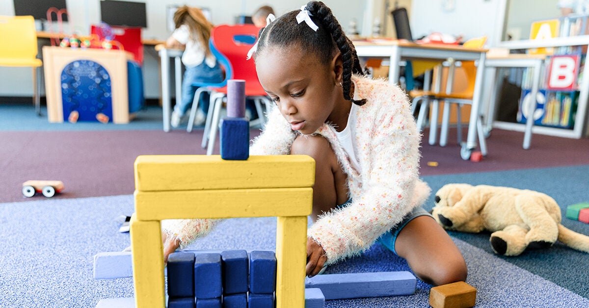 Reactive Attachment Disorder in Children: Symptoms and Diagnosis