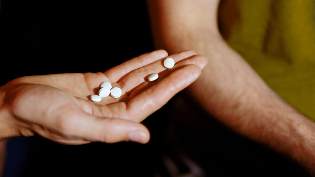 8 Ways to Avoid Drug Addiction | Psych Central