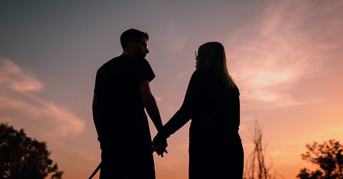 Signs of a Codependent vs. Interdependent Relationship I Psych Central