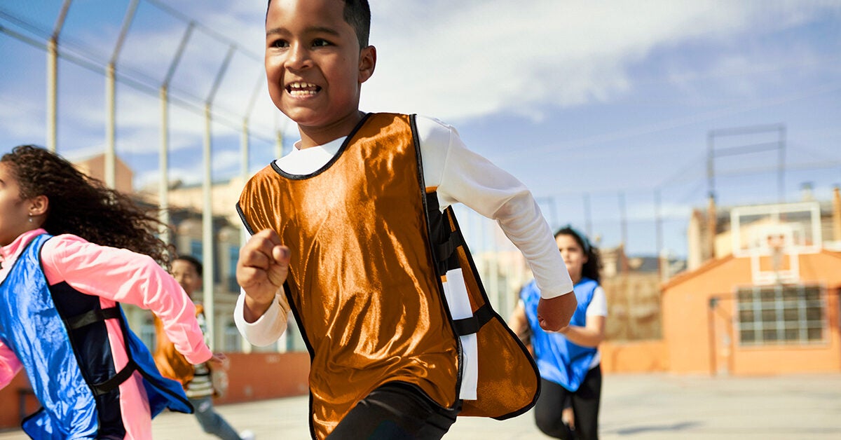 8 Ways for Parents to Promote Prosocial Behavior in Young Kids