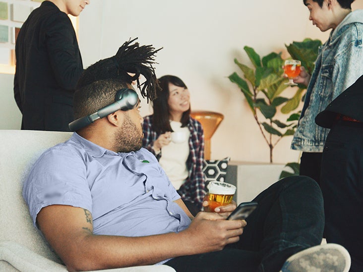 Chronic Loneliness: Symptoms, Causes, and Treatments | Psych Central